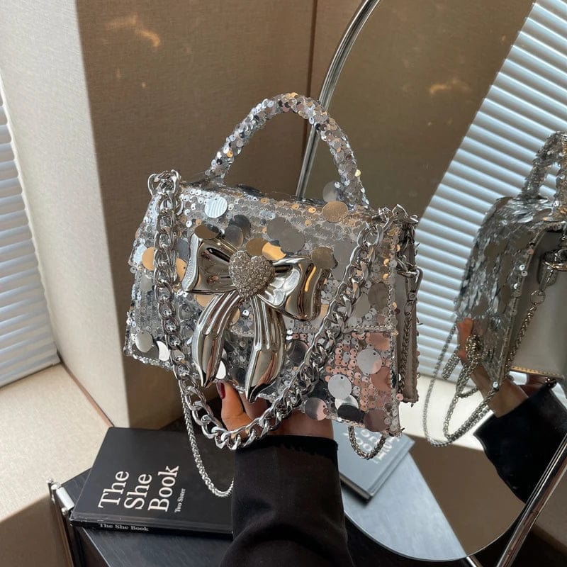 Erica Handbag detailing add a touch of glamour – Velluto Rosso